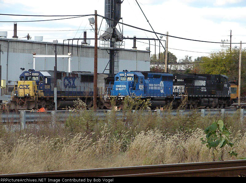 CSX 8598, NS 3422